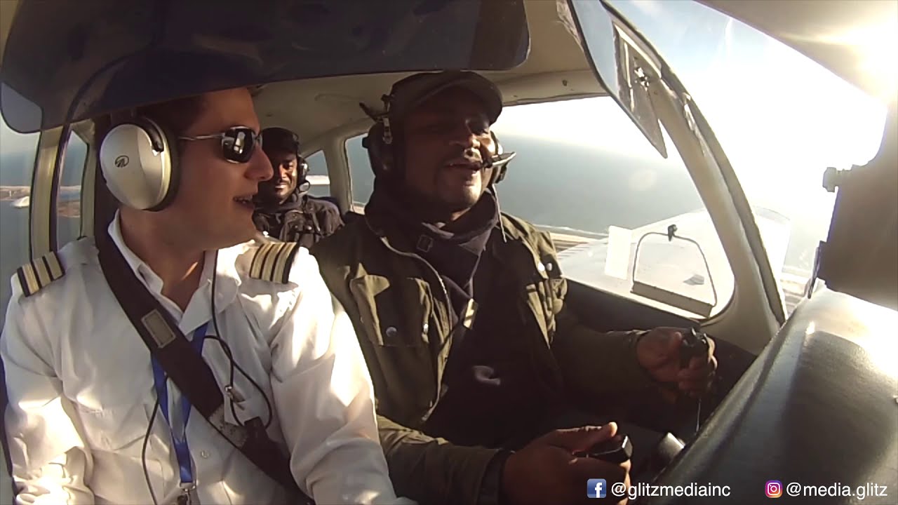 My First Flight Lesson | Conquering Your Fears - YouTube