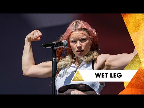 Wet Leg - davina mccall | Glastonbury 2025