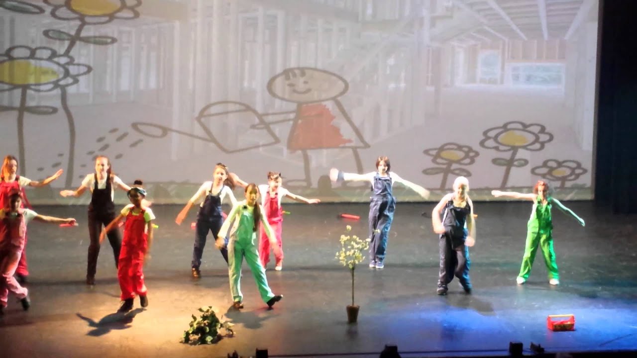 Elisa show - YouTube