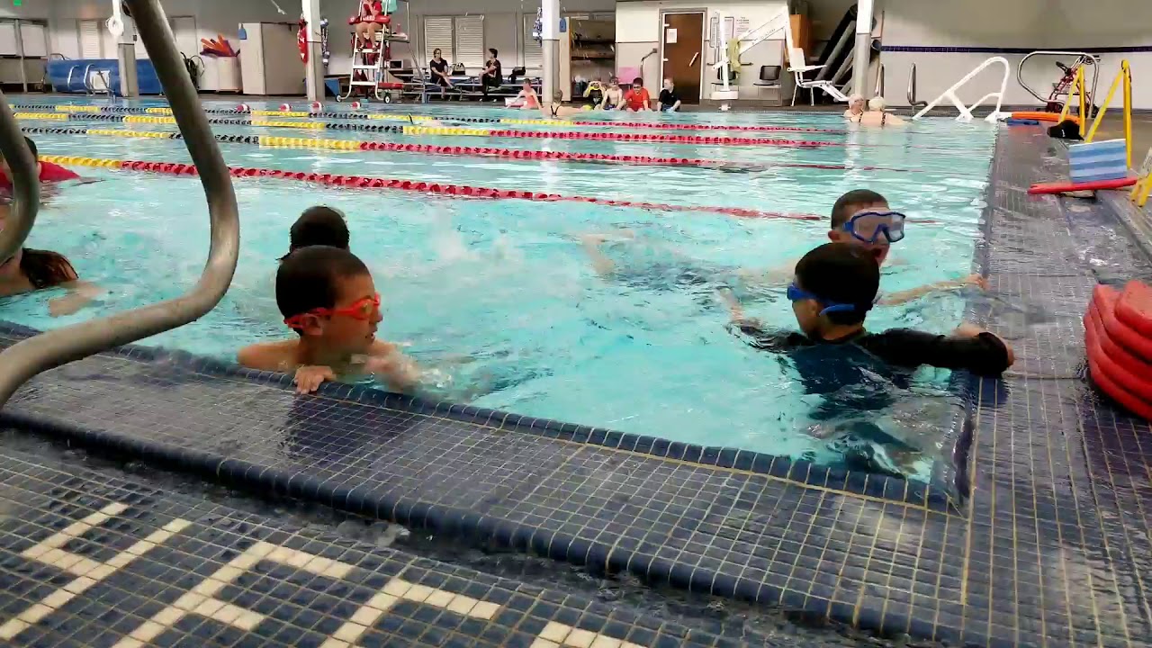 2nd grade swimming lessons - YouTube