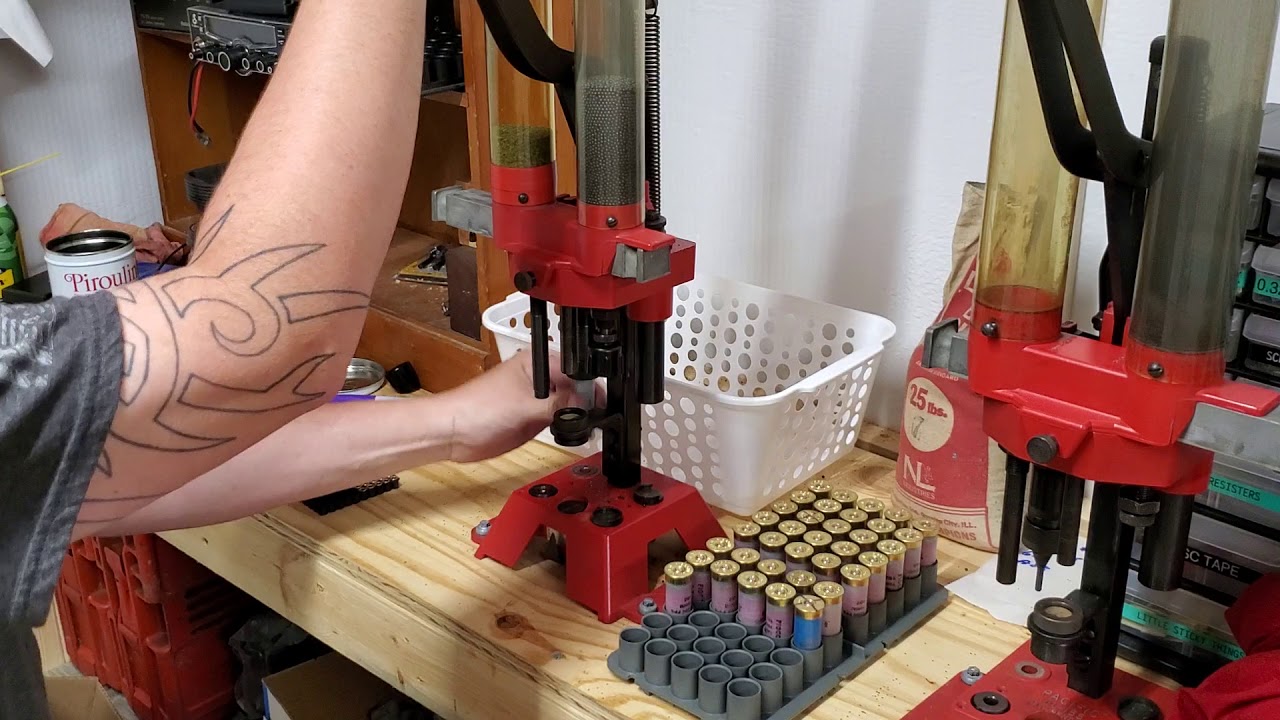 Just a little Pacific DL-155 Reloader work. Shotshell Reloading. - YouTube