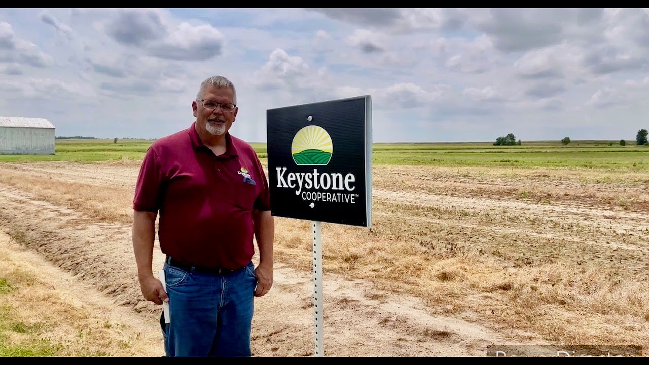 Keystone cooperative spreading fertilizer on the pumpkin patch 🎃 - YouTube