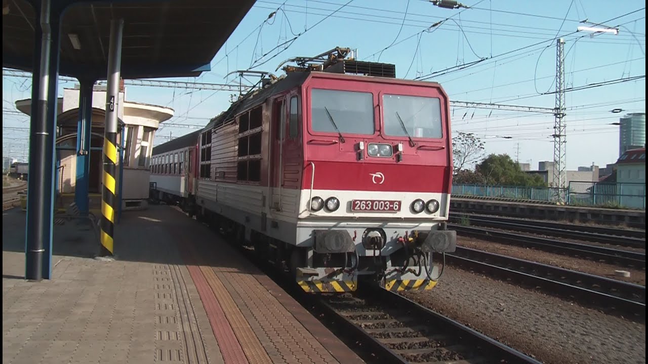 Vlaky Bratislava hlavná stanica - YouTube