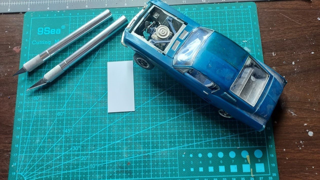 How To Make Realistic Bullet Impacts In 1/24 or 1/25 Scale - YouTube