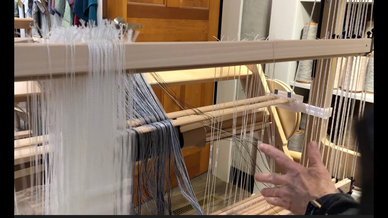 LofytFiber Helping Hands - Louet Spring 2 Warping Demo - (applies to ...