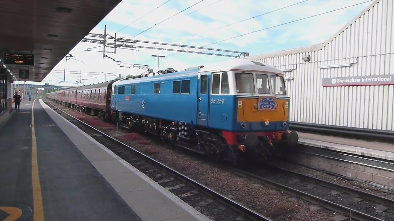 Preserved Class 86 86259 (E3137) ‘Les Ross’ @ Birmingham International ...