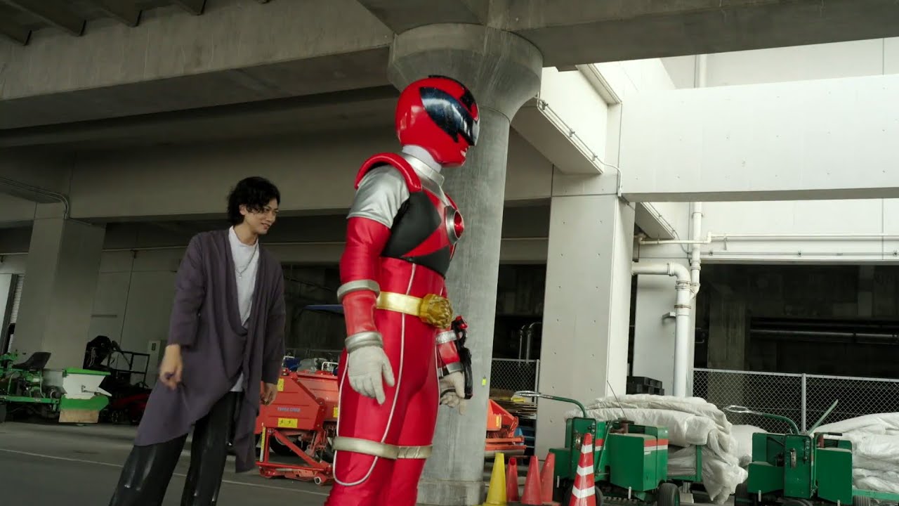 Gozyuger Shishi Red (Universe Warriors) (Assam) Henshin sound - YouTube