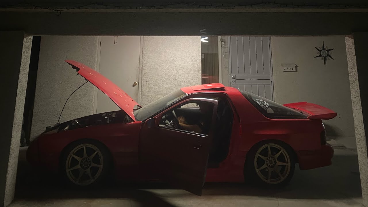 TEENAGER STREET DRIFTS CRAZY RX7 - YouTube