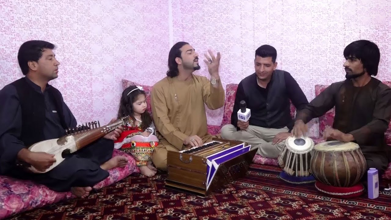 Yama Popal report with Shaker Hamahang singer / گزارش یما پوپل با شاکر ...