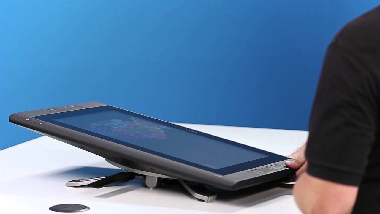 Cintiq Creative Displays - Compare the Sizes 13", 22", 24" - YouTube