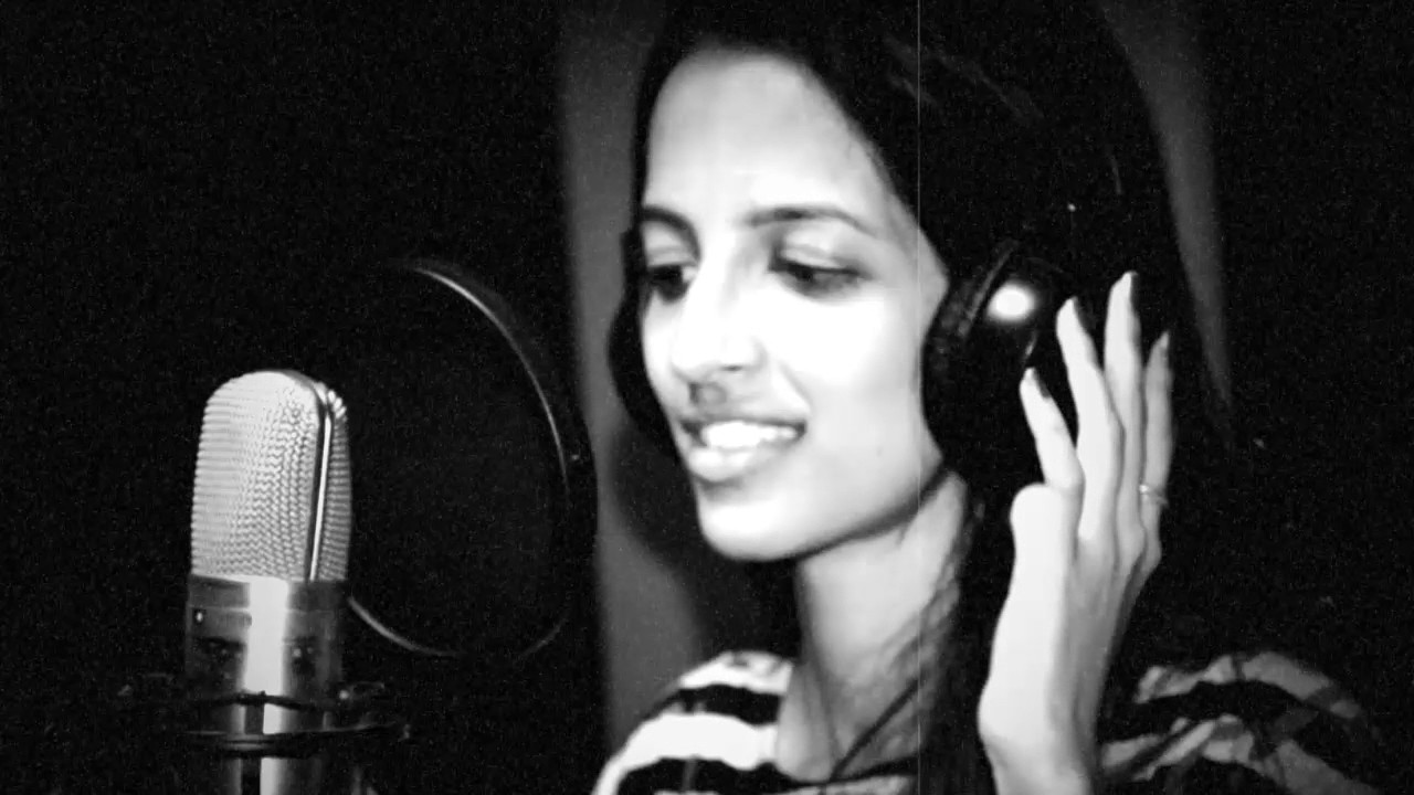 Woh Sham // Kishore Kumar // female cover by Apoorva B S - YouTube