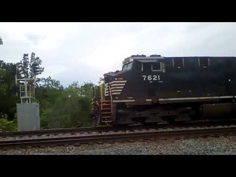 NS 7621 leads NS 143 with NS 1072 Illinois Terminal as a MID DPU - YouTube