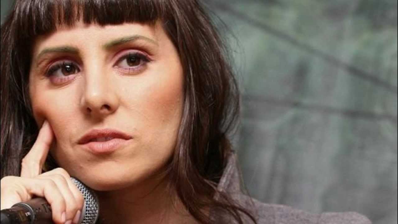 Mala Rodríguez . Vuelve - /Fragmento/ - YouTube