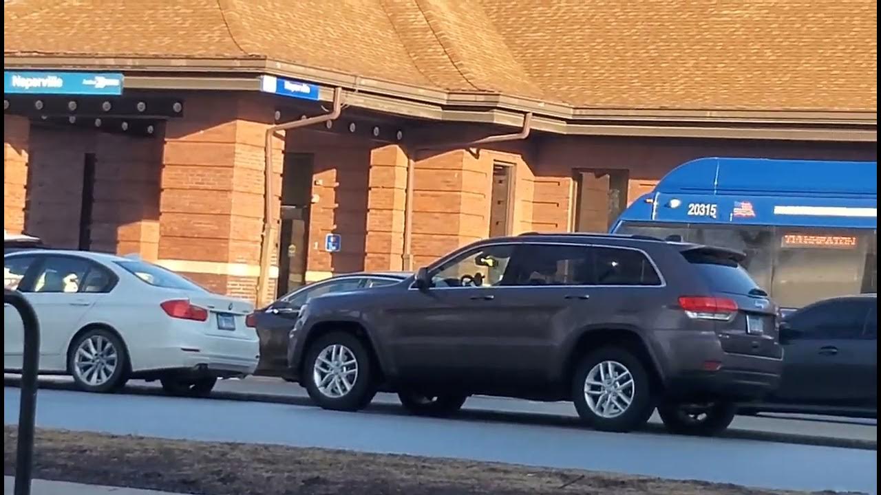 Railfanning the Metra BNSF line during both rush hours - YouTube