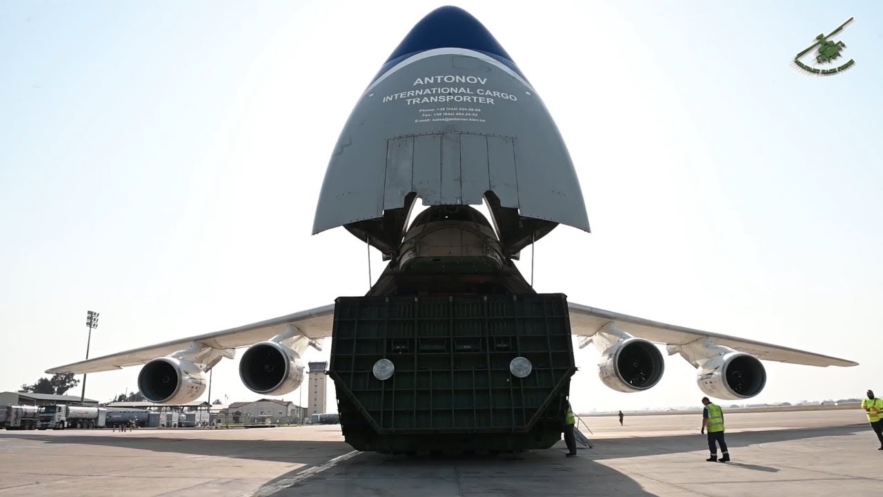 Massive Ukrainian Antonov AN-124 Delivers 101 Tons of Aid to Incirlik ...