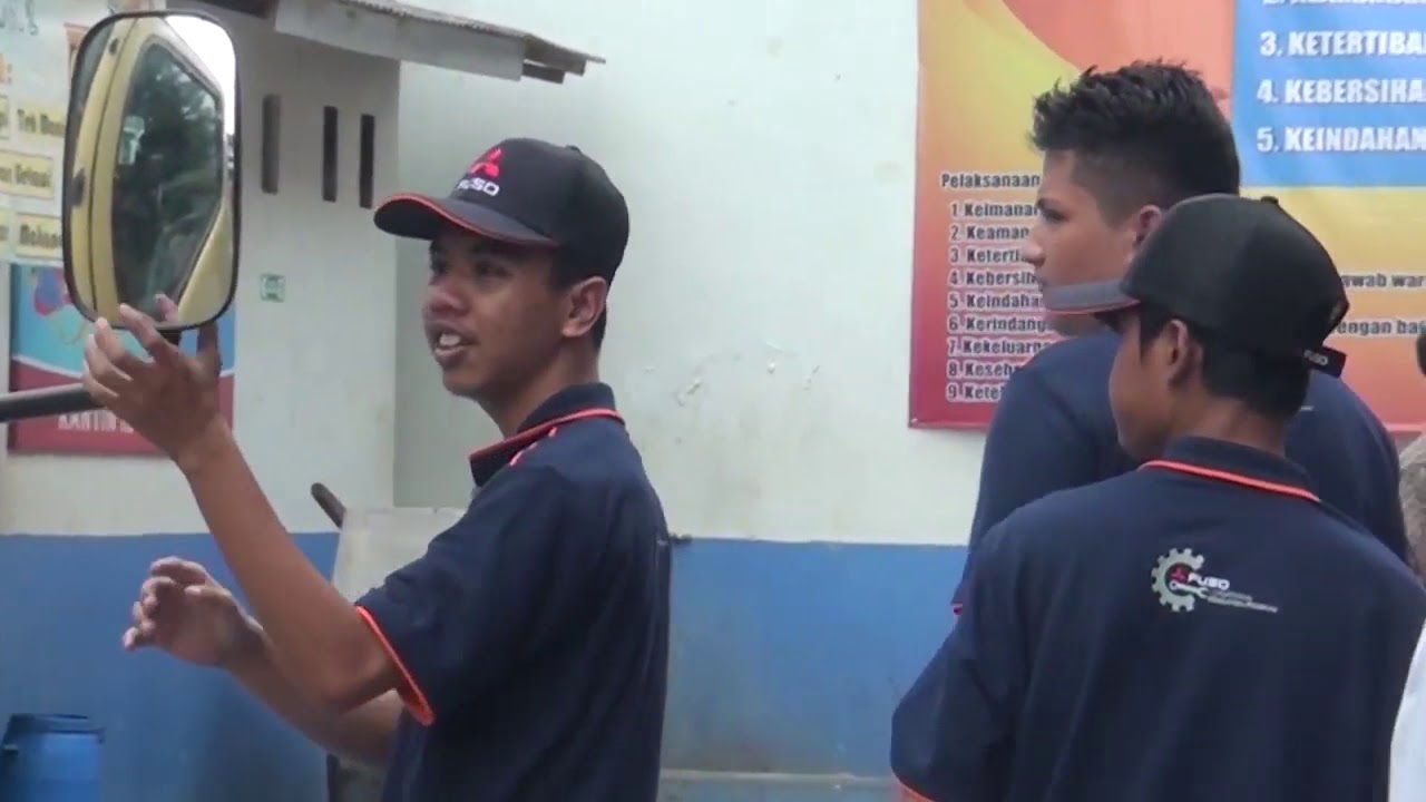 SMK Binakarya Mandiri 2 Kota Bekasi Short Video FUSO - YouTube