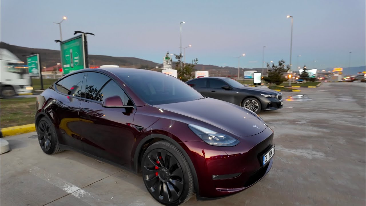 Yine yeniden Tesla / Model Y Performans ile İlk 200 KM!” BMW i3 e veda ...