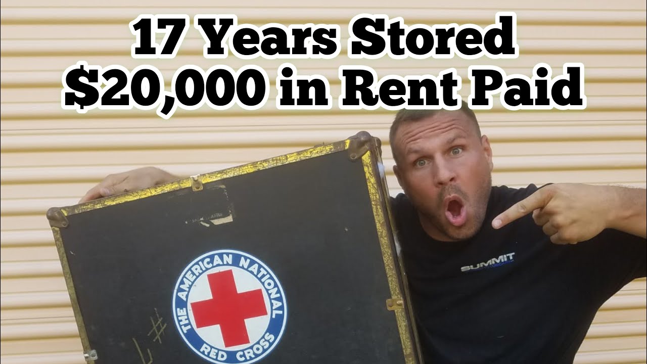 FOUND A TRUNK I Bought Abandoned Storage Unit Locker / Opening Mystery ...