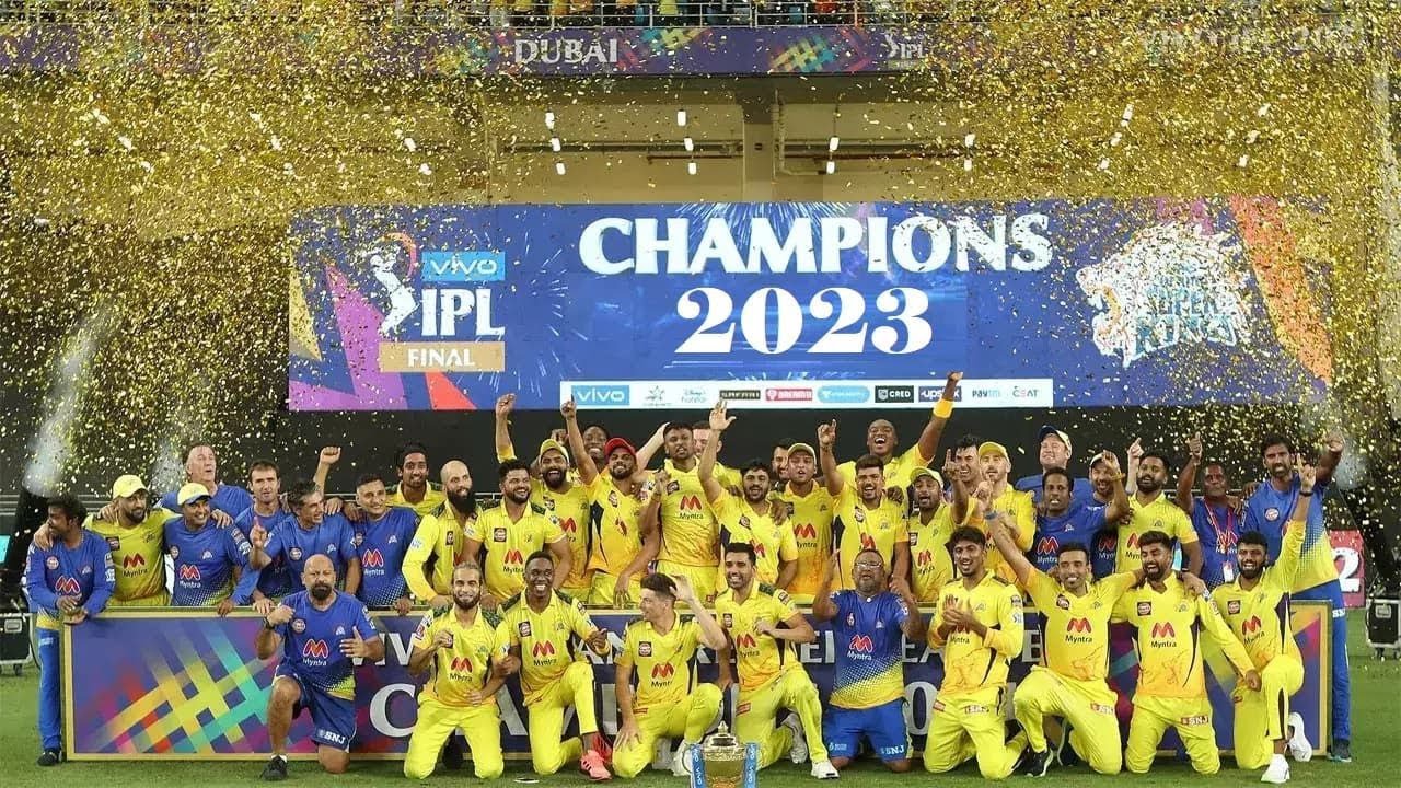 Chennai Super Kings 2023 Winning Celebrations, MSD INTERVIEW, AWARDS ...