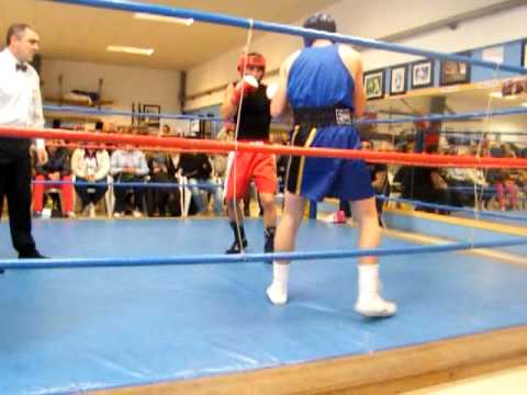 Pelea Cristian trujillo boxing club - YouTube