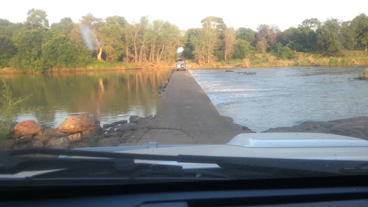 Botswana trip,Platjan Grenspos. - YouTube