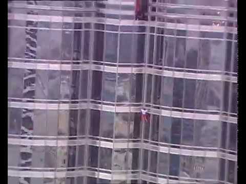 Alain ROBERT climb's Burj Khalifa Aerial filming