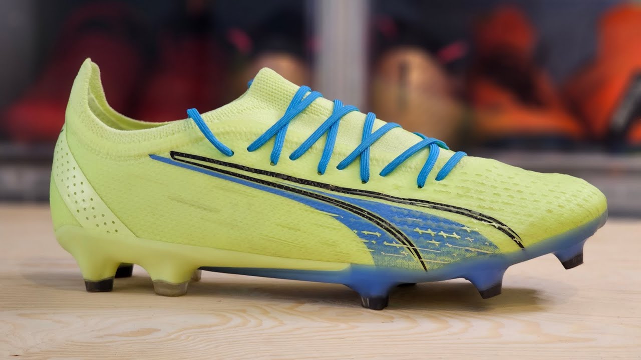 Puma Ultra Ultimate - Review/My Thoughts + Freekicks - YouTube