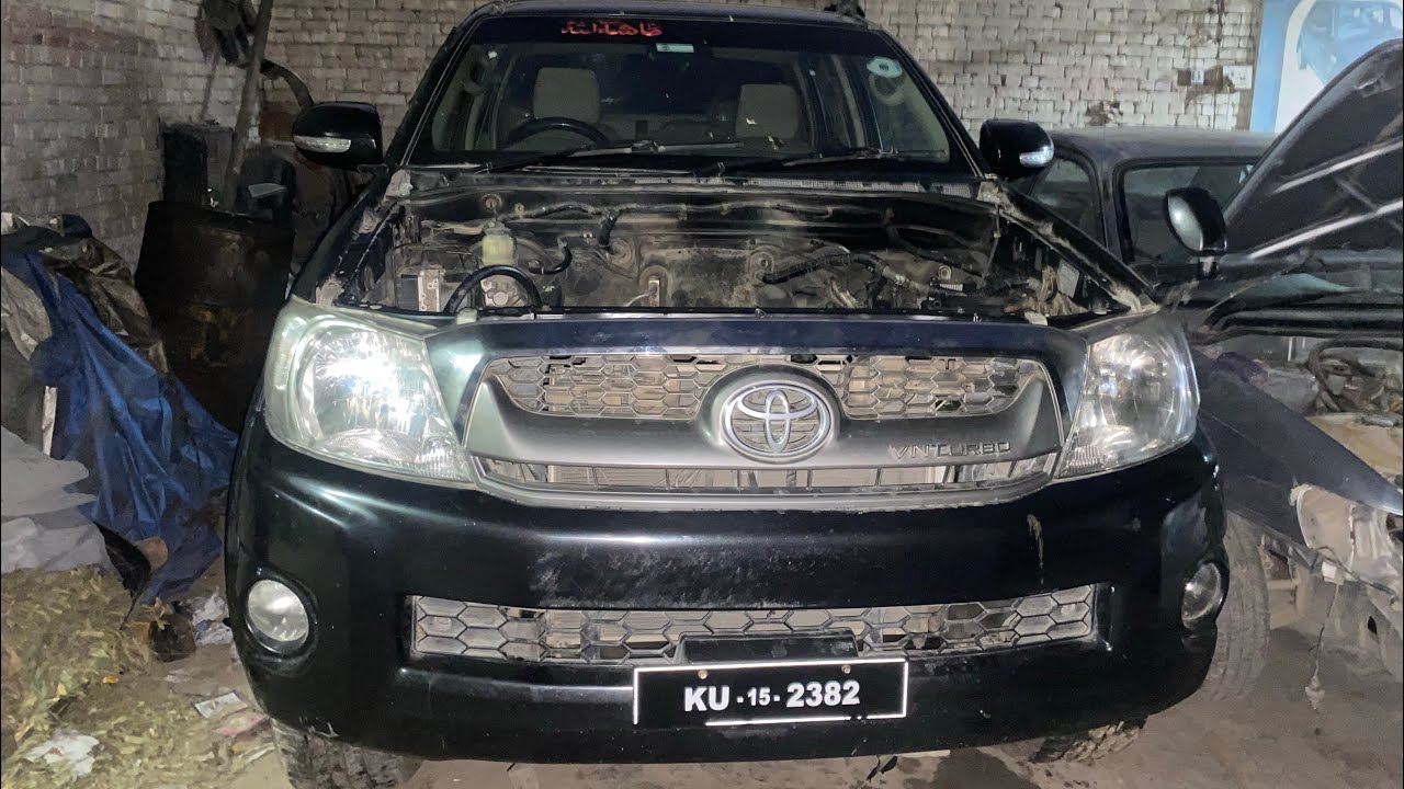 Toyota Hilux 1kd engine turbo opening - YouTube