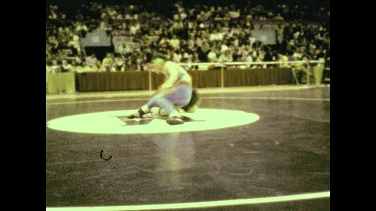 Pete Ruppert vs Rick Armstrong 1974 NYS high school wrestling - YouTube
