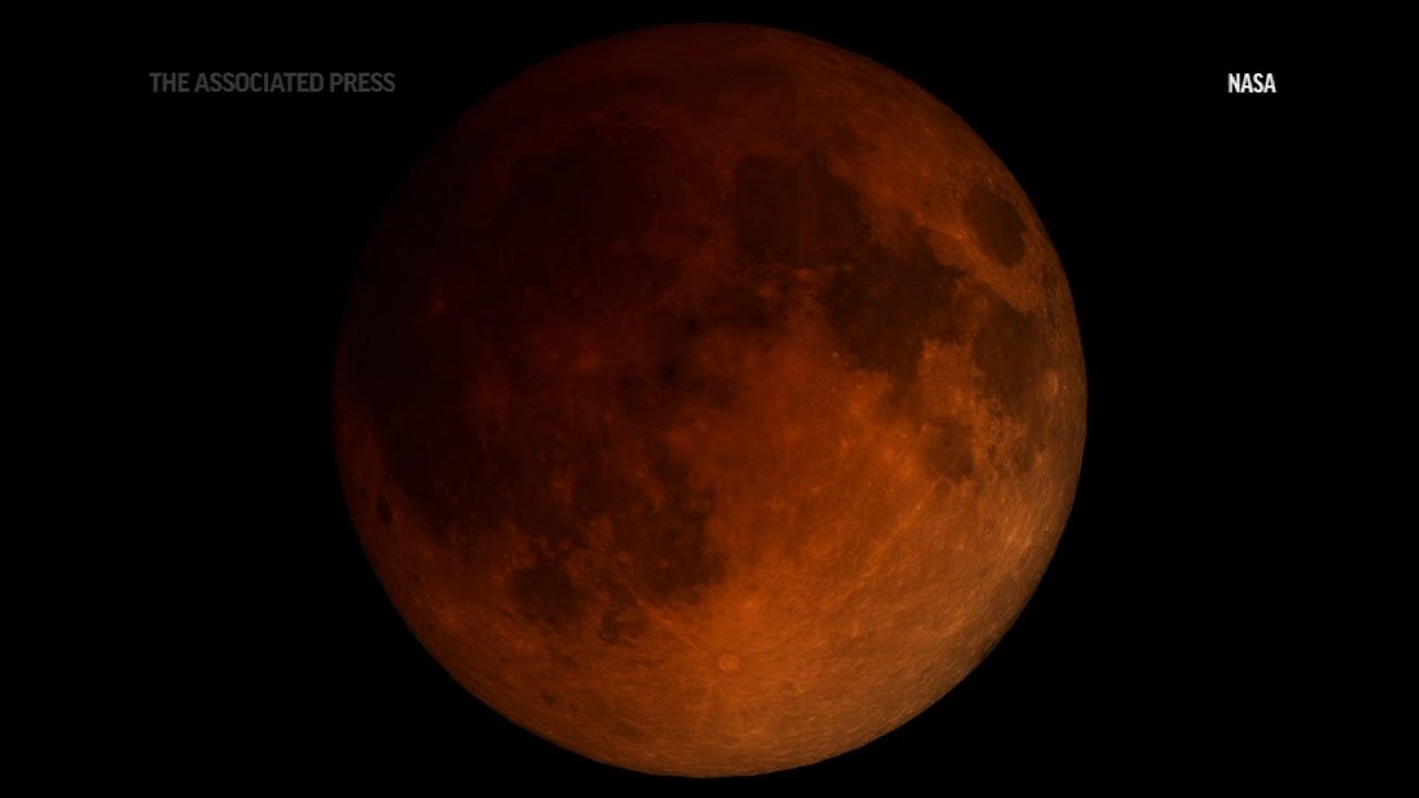 Moon goes red this weekend: Eclipse for Americas - YouTube