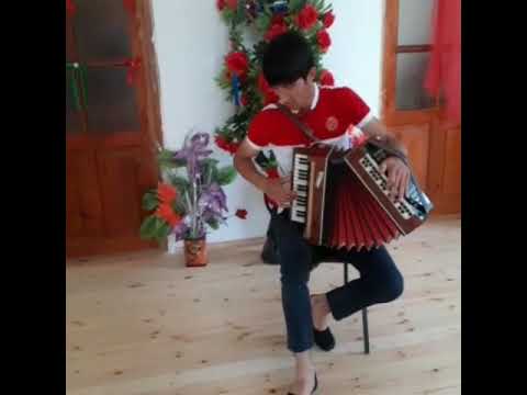 karantindi evde qal  mesq et 😍 şinix mahnisi