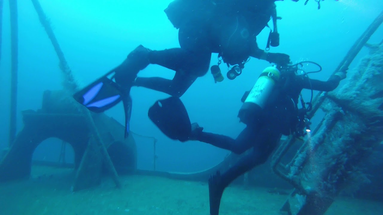 diving lady luck part 1 - YouTube