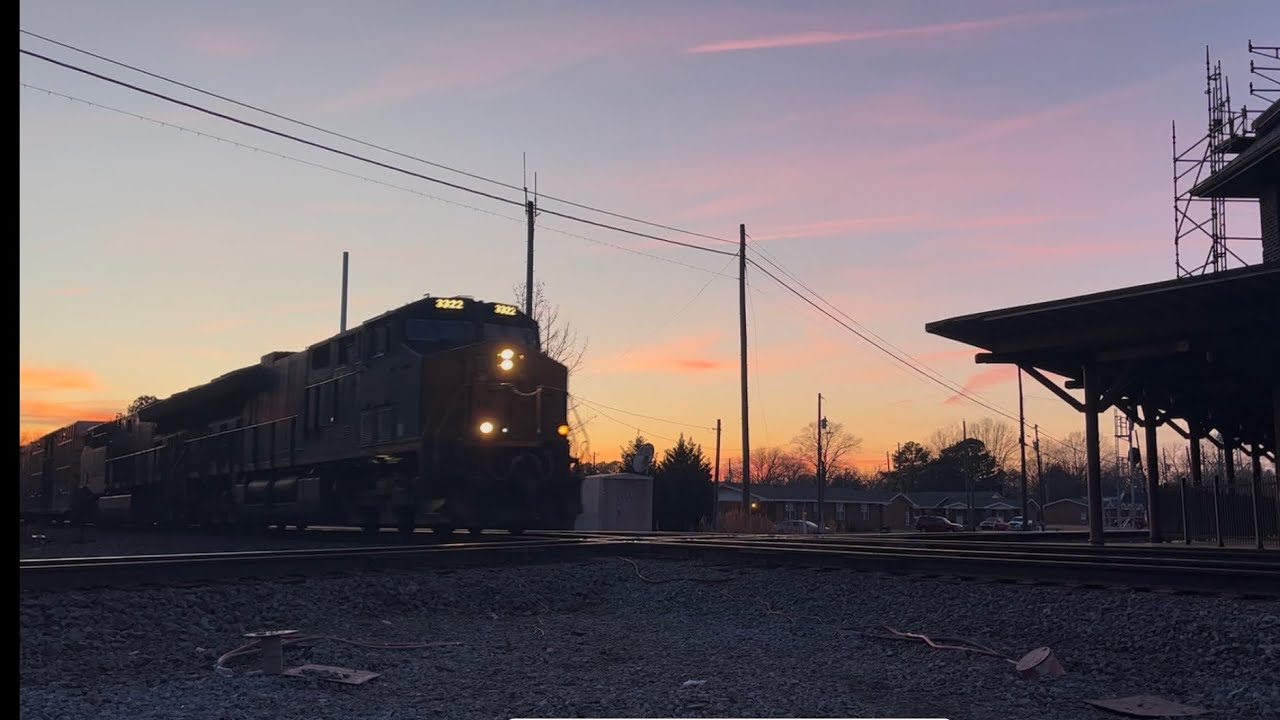 Railfanning in Selma,NC on 1/25/25 ft CSXT 1853 on IO31 and @ELDK2008 ...