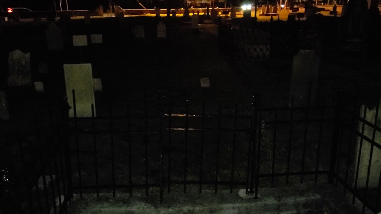 Orbs captured in St. Augustine cemetery - YouTube