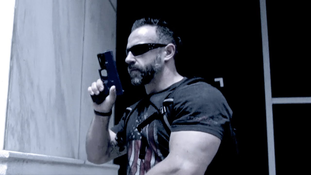 Dom Raso: Protecting Yourself in Violent Situations - YouTube