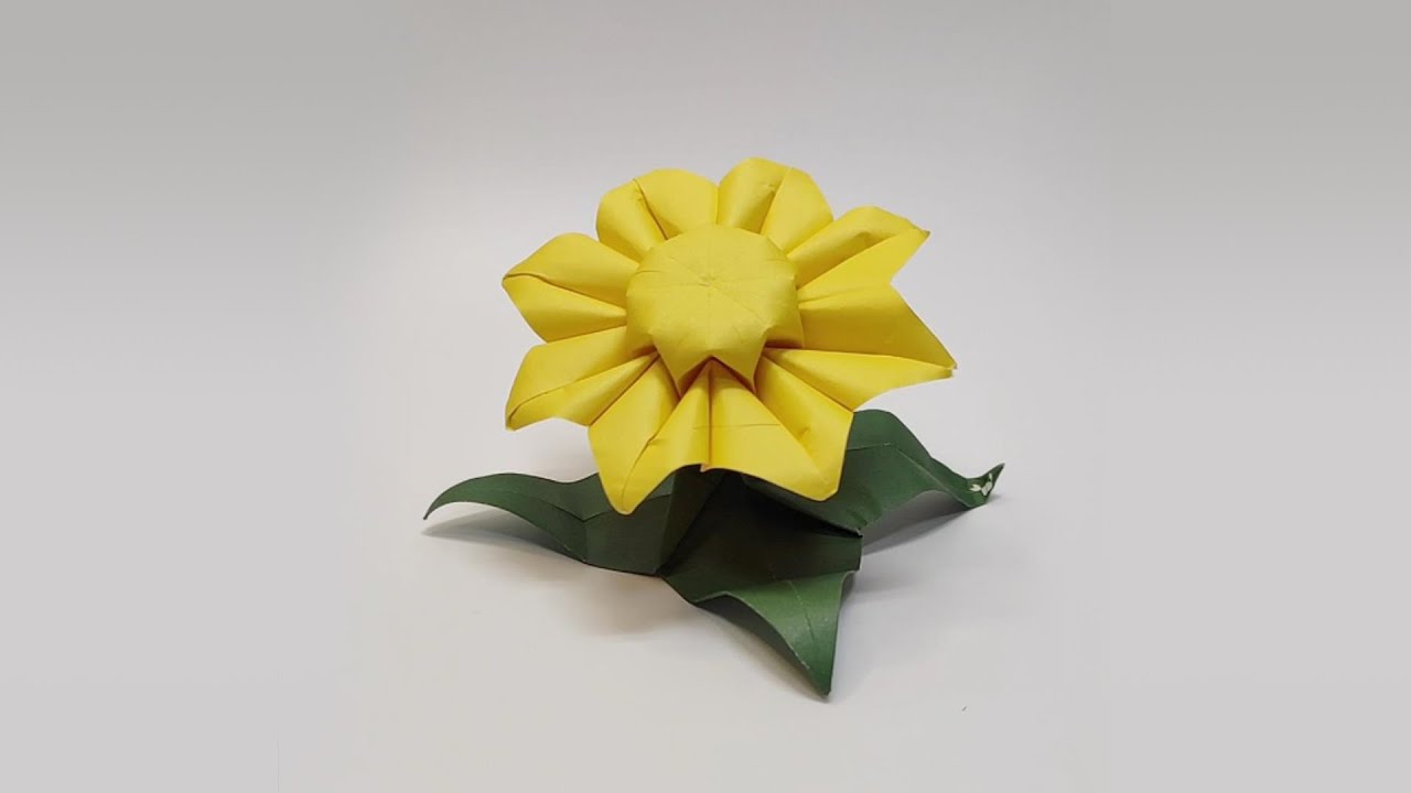 ORIGAMI SUNFLOWER COROLLA - YouTube