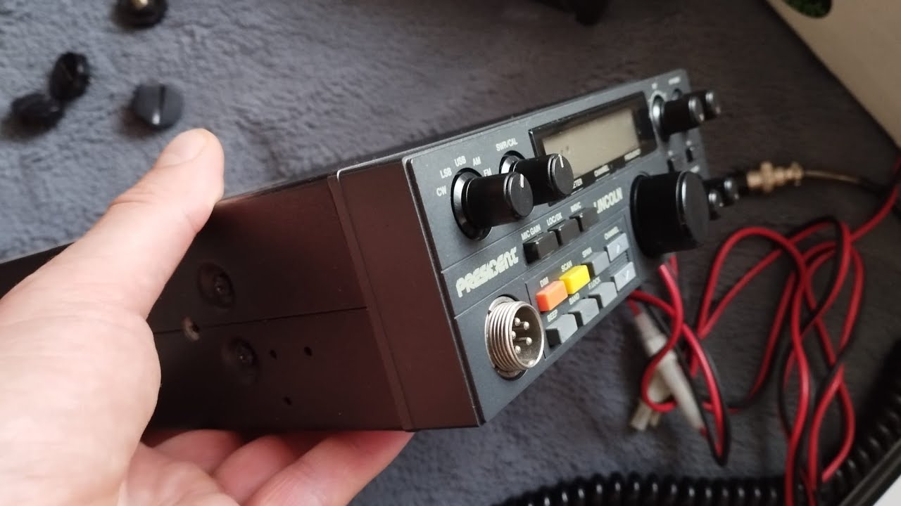 Cb radio president Lincoln + monotech mt-412 vs Alan 555 sadelta echo ...