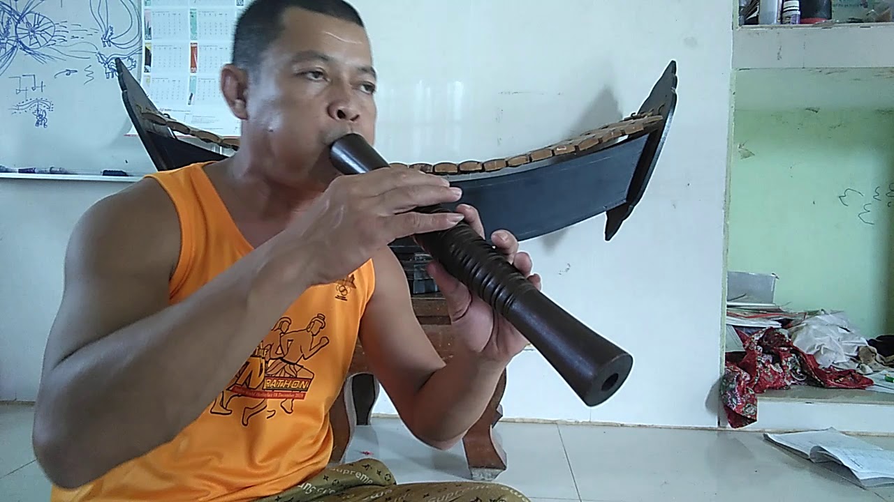 Musical Cambodia instruments (SRO Lay) solo បទ ឃែចមនពីជាន់ - YouTube