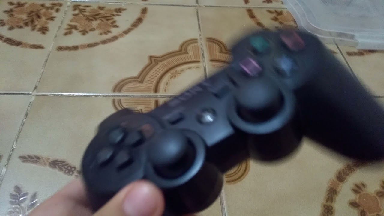 Como saber aonde fica os botões L3 e R3 no PS3 - YouTube