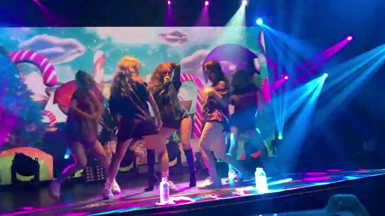 Hyuna Concert In Dallas :) - YouTube