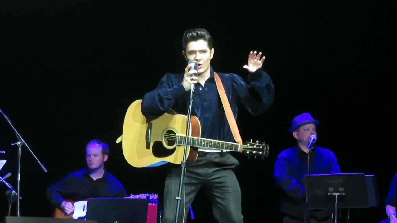 Moses Snow sings Heartbreak Hotel 2021 Tupelo Elvis Festival - YouTube