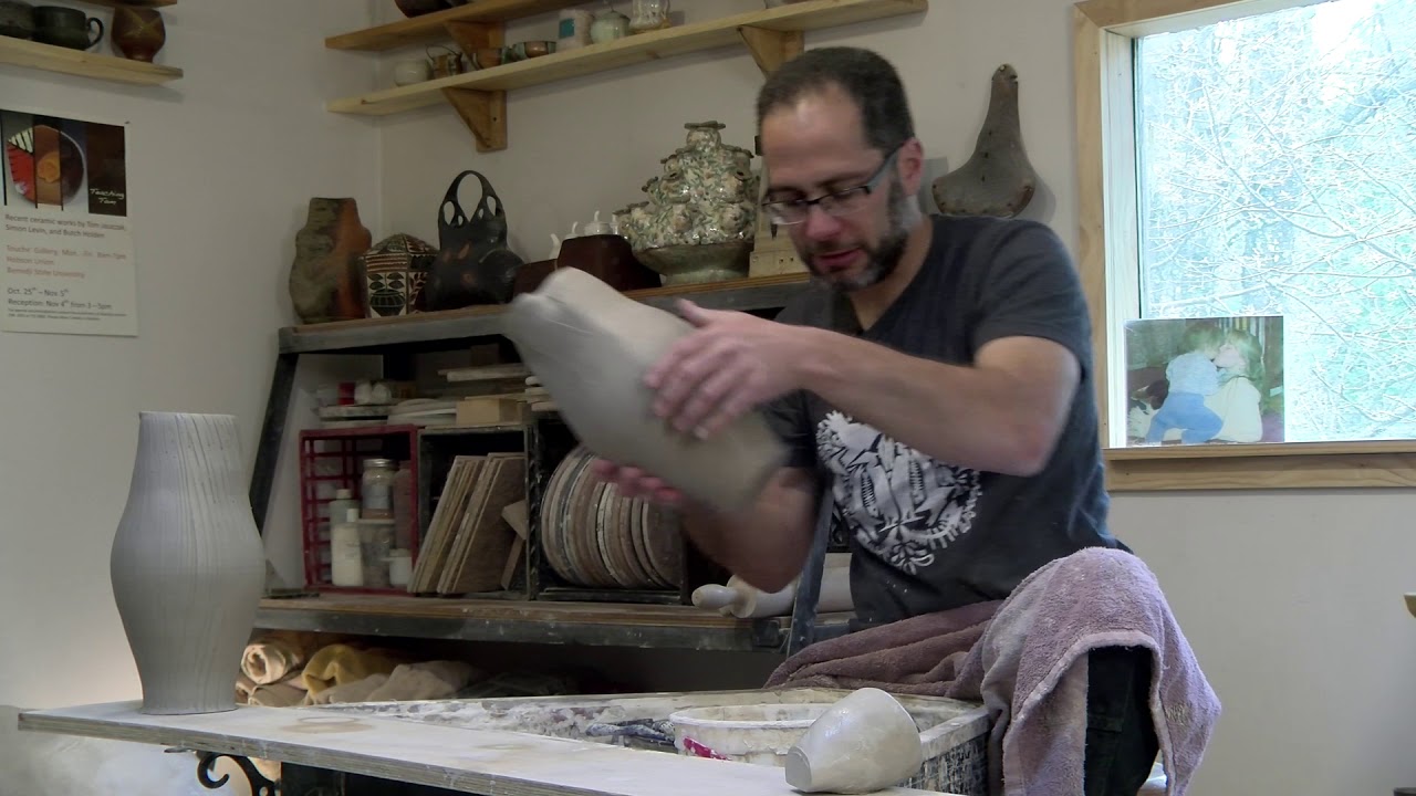 How to Make a Great Ceramic Pitcher Handle | SIMON LEVIN - YouTube