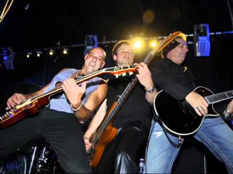 Playing Mantis. Tonight. - YouTube