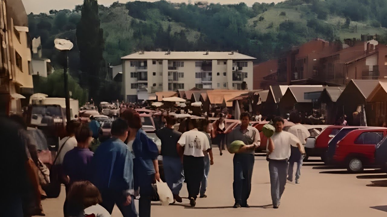 GRAD CAZIN 1994 god. - dobra stara vremena (video Sead Delic) - YouTube