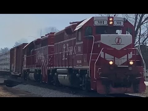 INRD 301 Leads THUT through Terre Haute, IN - YouTube