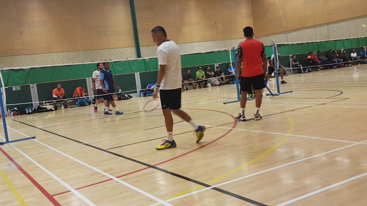 Luton Badminton tournament September 2019 (Semifinal Game 1) - YouTube