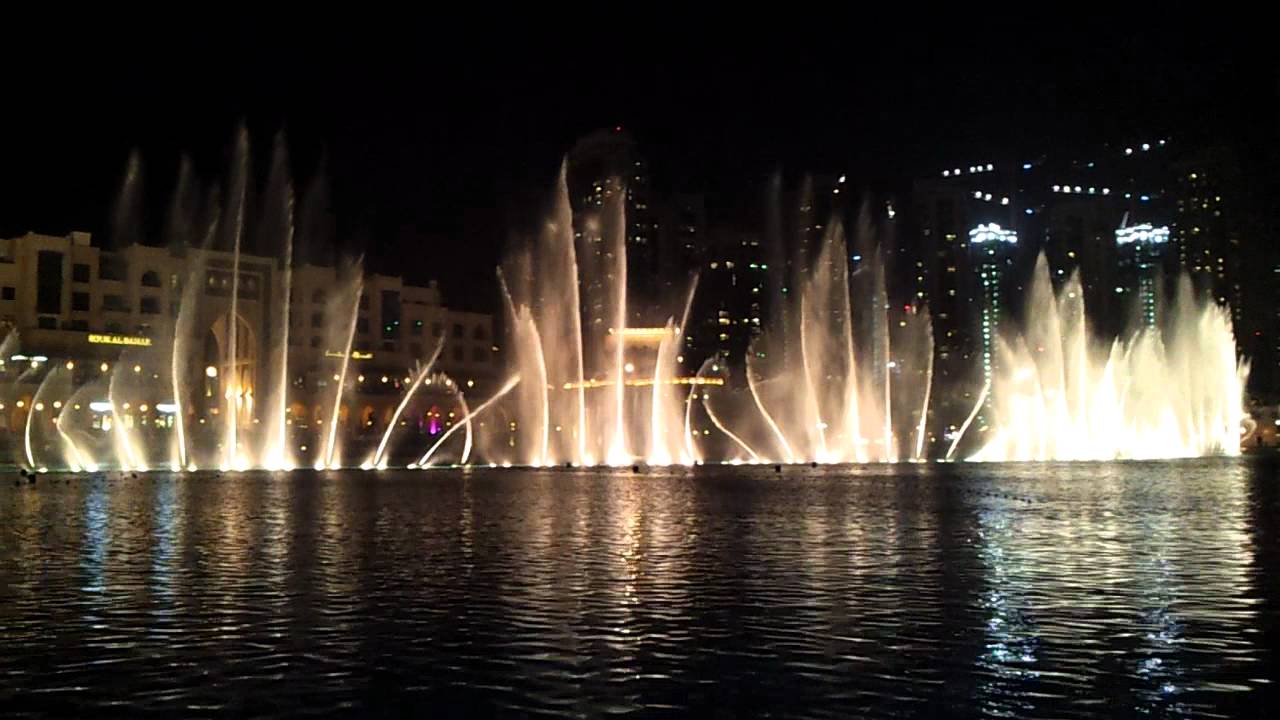 DUBAI MALL FOUNTAIN SHOW with family - YouTube