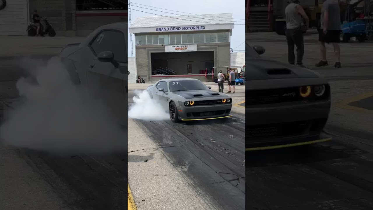 Hellcat Redeye Stock On Drag Radials 10.92 at 126.7 - YouTube