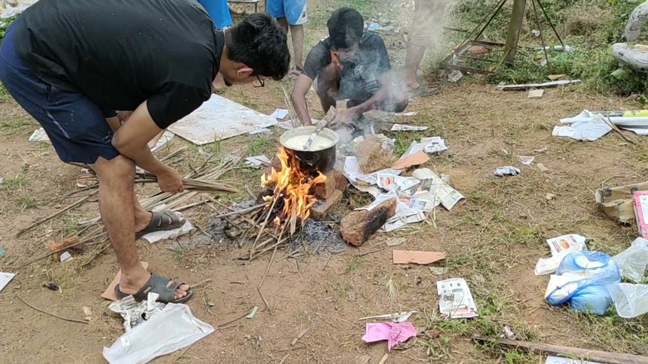 Durgawadi Boys.. Narkasur Making process.. Narkasur in Goa the Festival ...