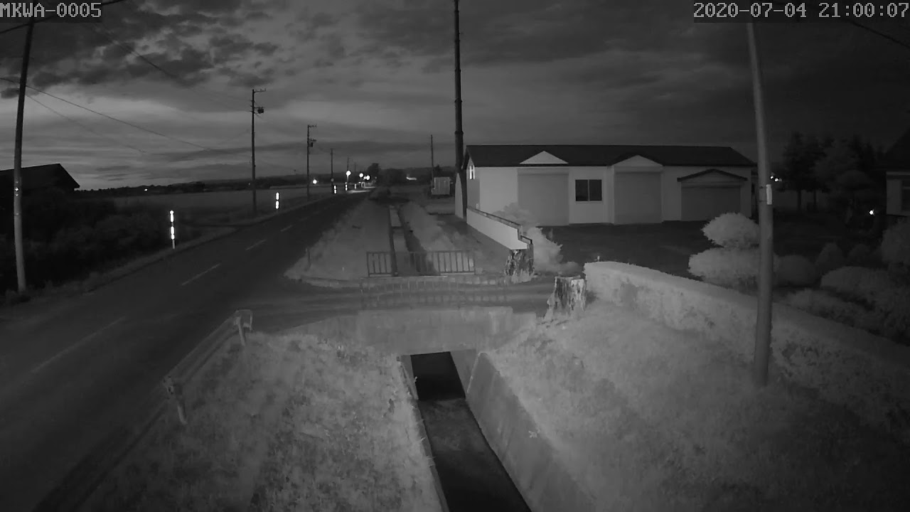 MKWA-0005 のライブ ストリーム - YouTube